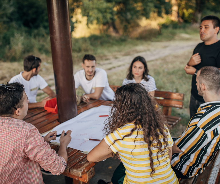 Planning Successful Team-Building Events: Your Ultimate Guide